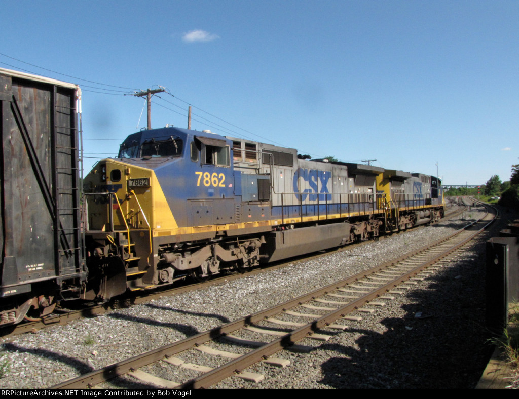 CSX 7862 and 26